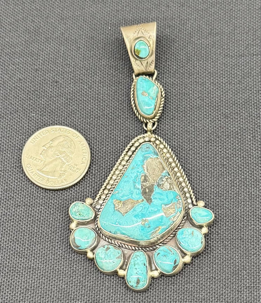 Stenich Turquoise Pendant – Richardson Trading Post
